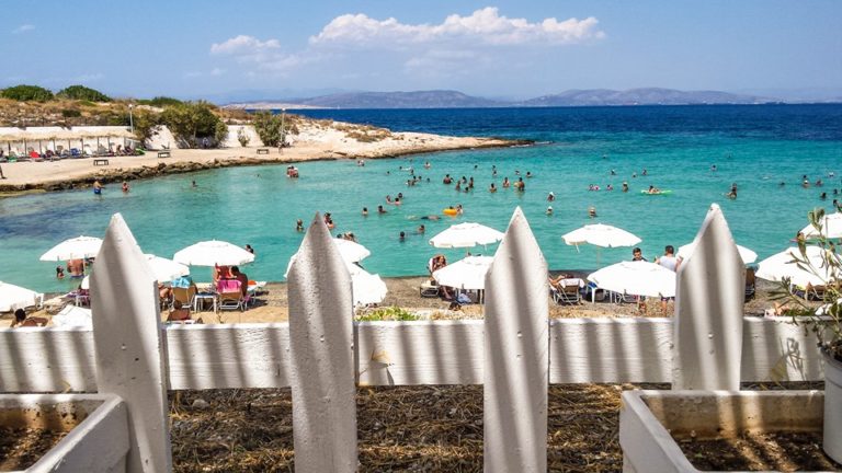 Sole & Mare Beach Bar | Aegina | WeLoveAegina